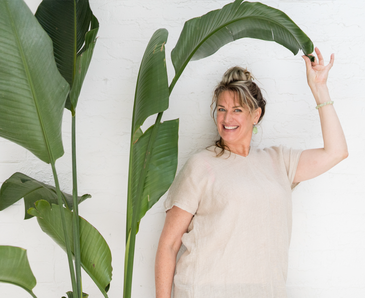 Our Story – Crown Curly